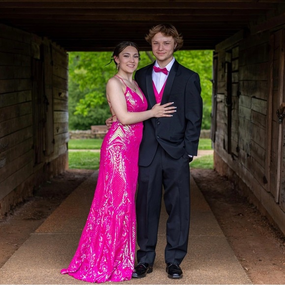 Windsor | Dresses | Windsor Pink Prom Dress Worn Once In Perfect ...